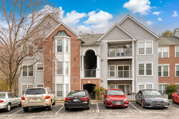 4408 Silverbrook Ln Owings Mills MD 21117 | 2-Bedroom Condo For Sale ...